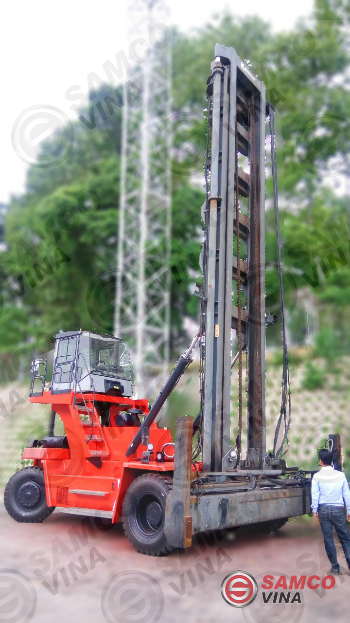 Boss Container Forklift | REACHSTAKER, FORKLIFTS, PARTS, TECHNICAL SERVICES